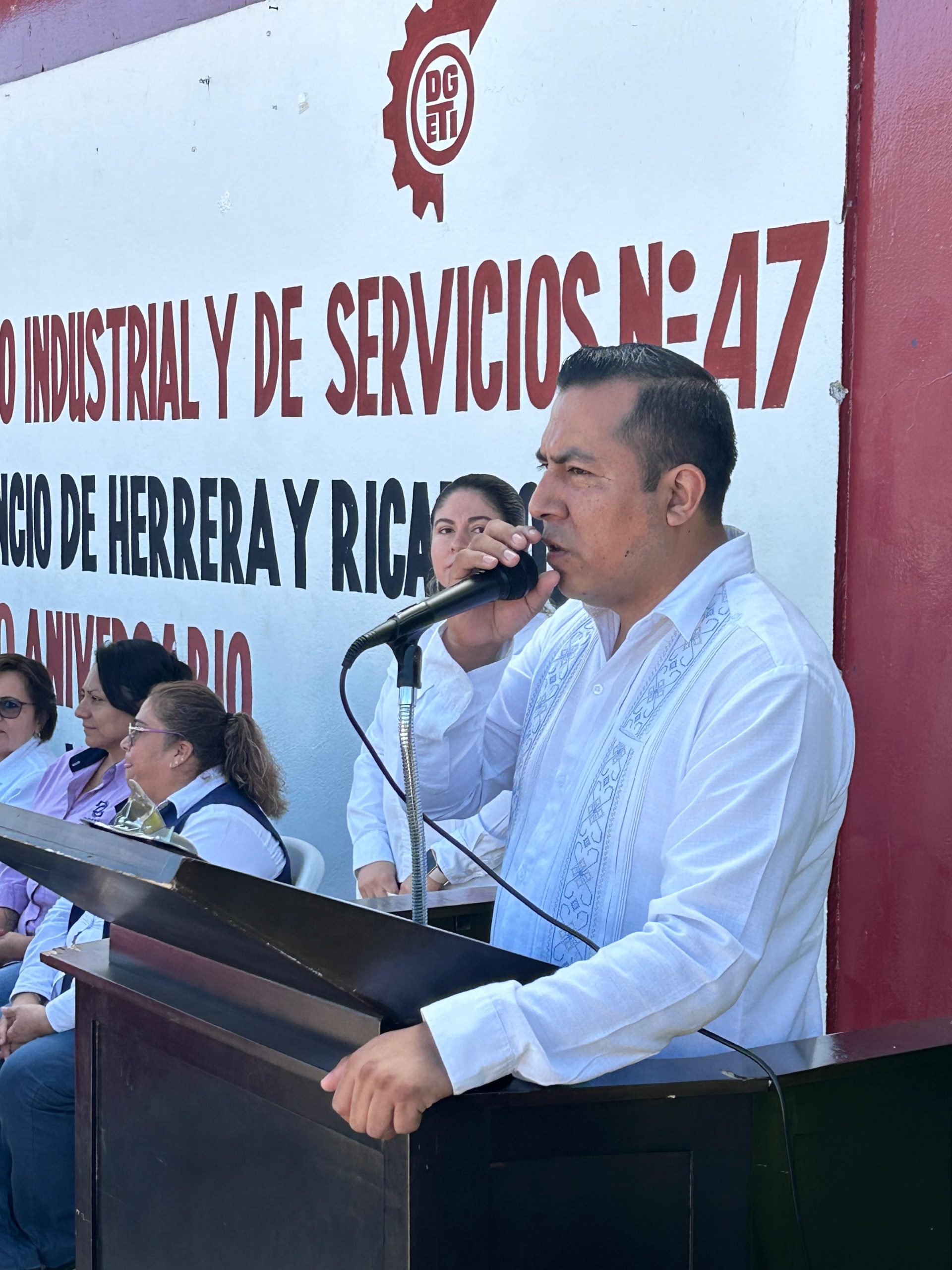 Inician ciclo escolar en el CBTIS 47 - El Portal Noticias